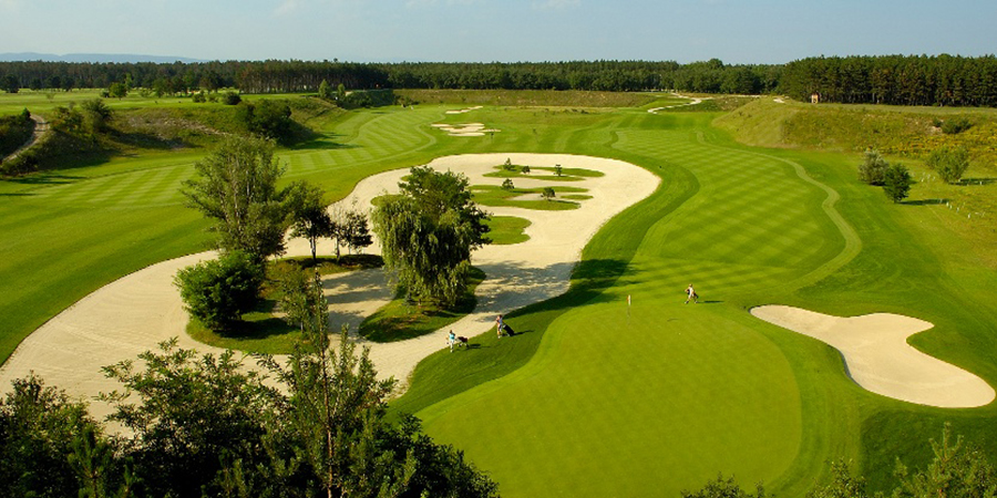 WIR VERGOLDEN IHR GOLF: »Eine Art Ritterschlag« - The Leading Golf Courses